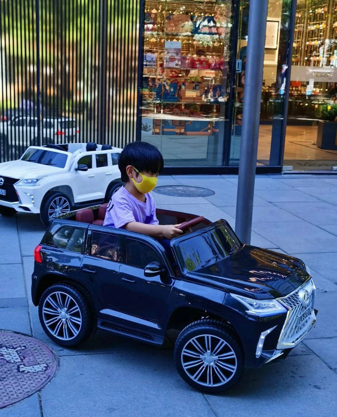Lexus LX-570 | Kids Ride-On Car | 4x4 | Hydraulics |Rubber Tires | Lea ...