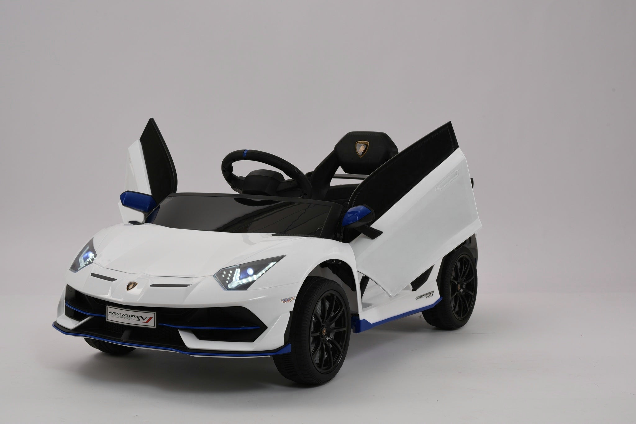 Lamborghini Aventador SVJ | Kids Ride on Car | Remote | Bluetooth | Le ...